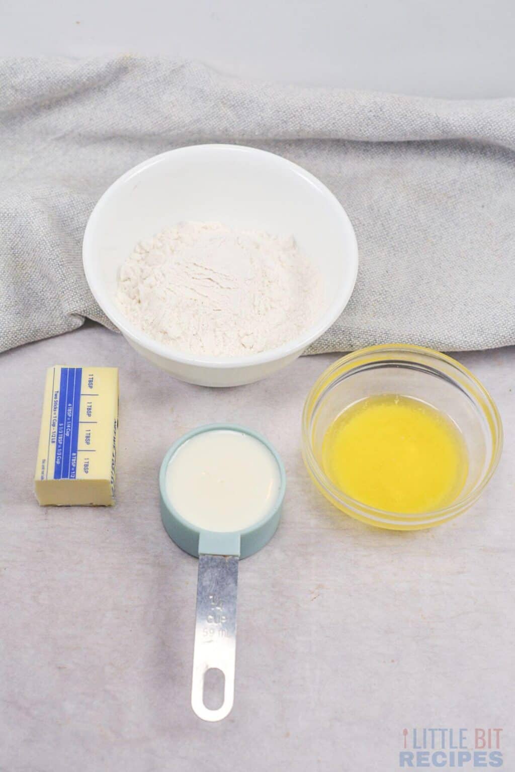 Small Batch Biscuits For Two {4-ingredients} | Little Bit Recipes