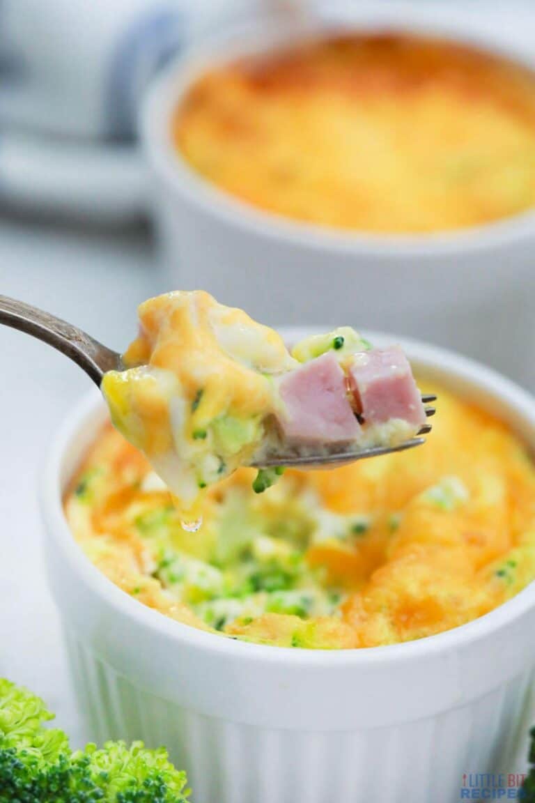 Individual Mini Frittatas with Ham and Broccoli | Little Bit Recipes