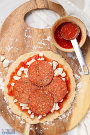 Personal Pizza For One Person | Little Bit Recipes