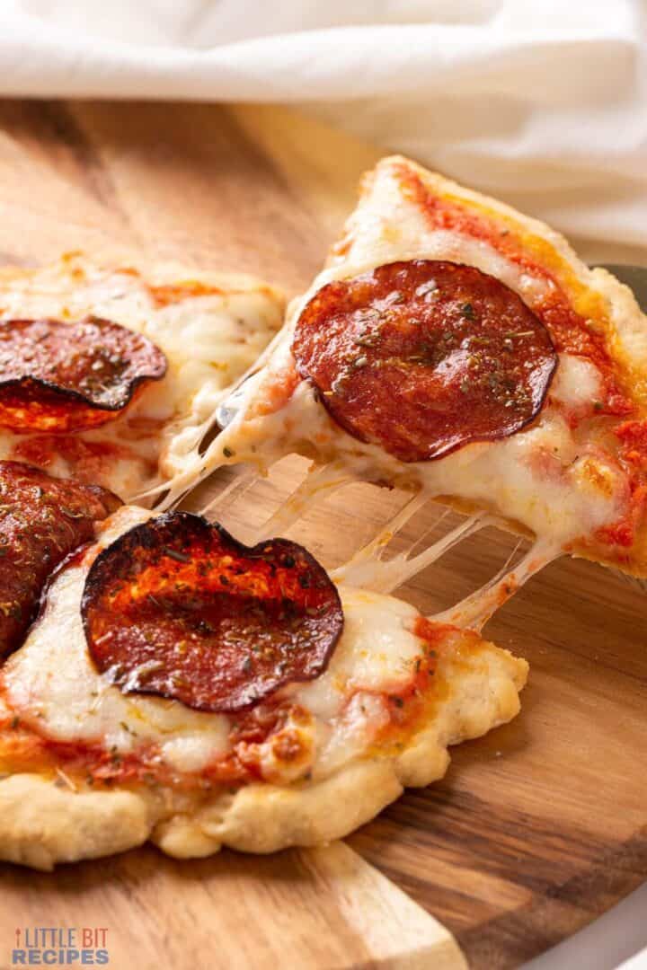 Personal Pizza For One Person | Little Bit Recipes