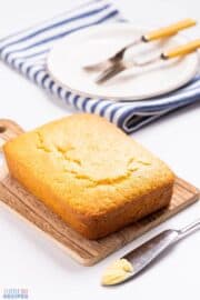 Small Batch Cornbread for Two | Little Bit Recipes