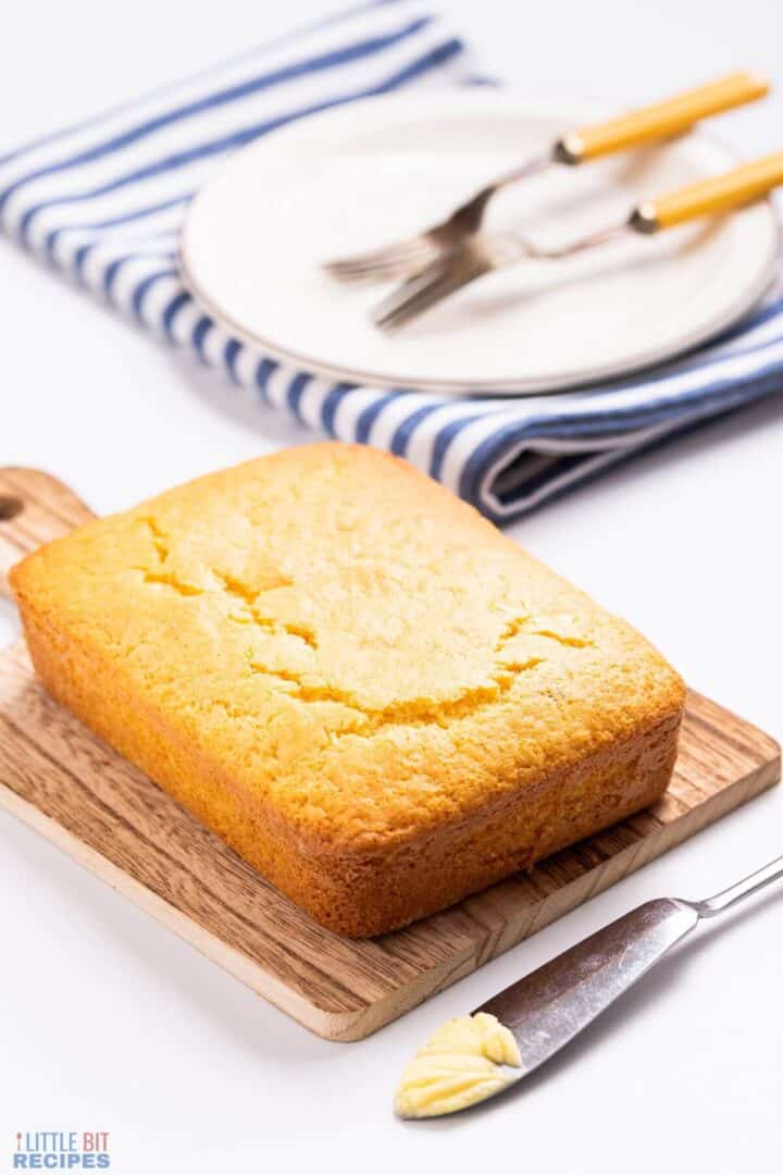 Small Batch Cornbread for Two | Little Bit Recipes
