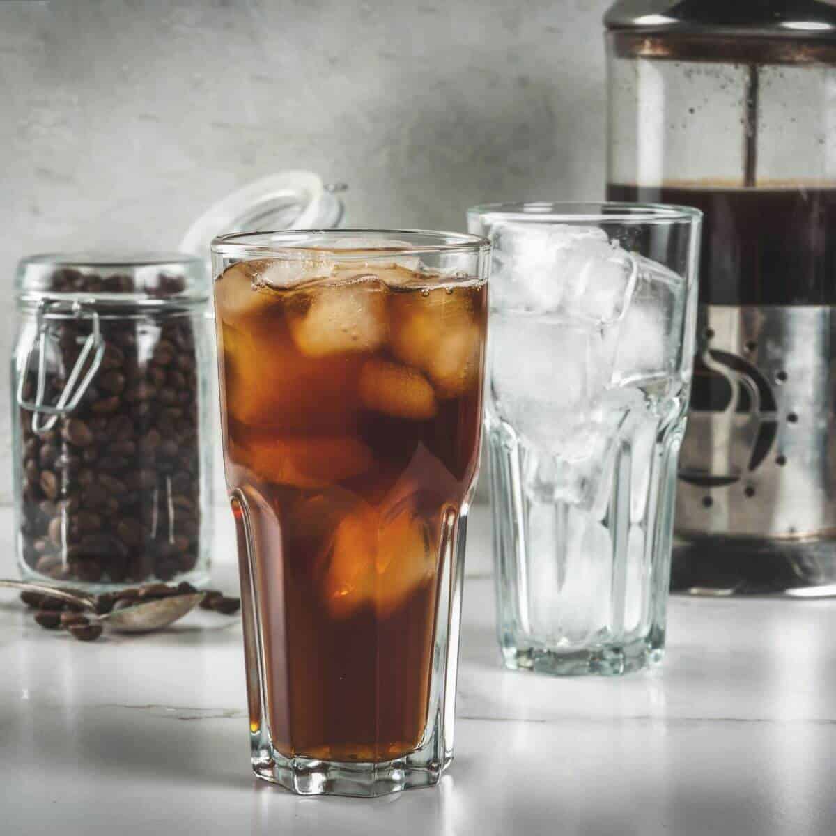 How to Make Cold Brew Coffee Like A Pro | Little Bit Recipes