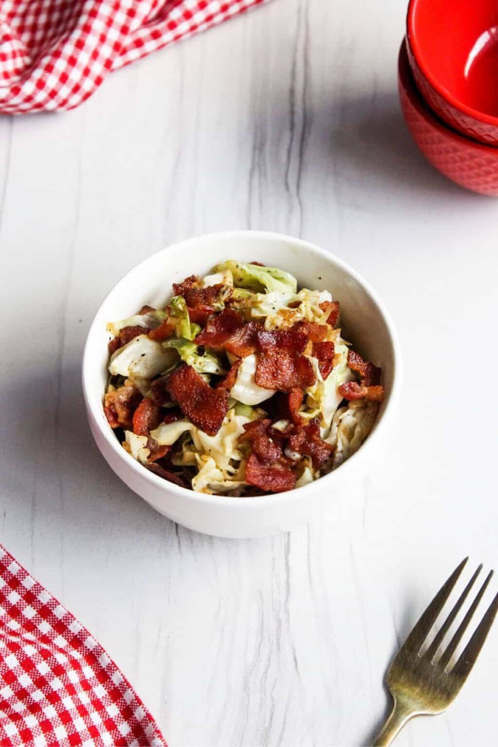 Southern Fried Cabbage with Bacon | Little Bit Recipes