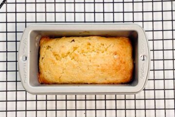 Mini Pound Cake | Little Bit Recipes