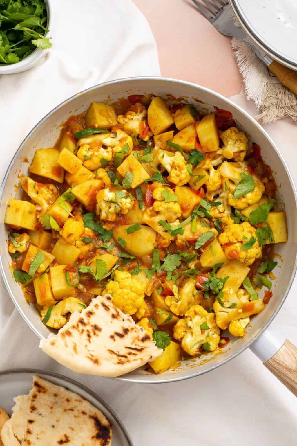 Aloo Gobi Masala (Cauliflower Potato Curry) | Little Bit Recipes