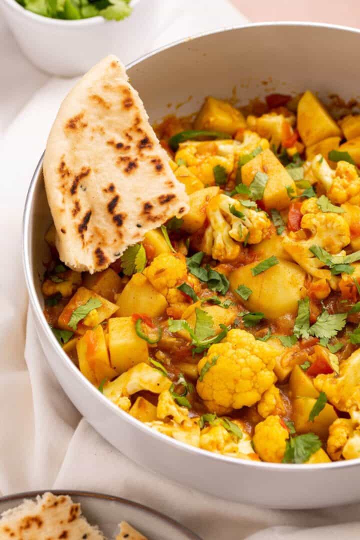 Aloo Gobi Masala (Cauliflower Potato Curry) | Little Bit Recipes