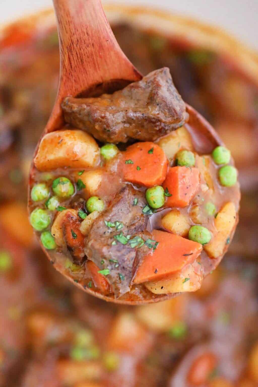 Easy Beef Stew | Little Bit Recipes