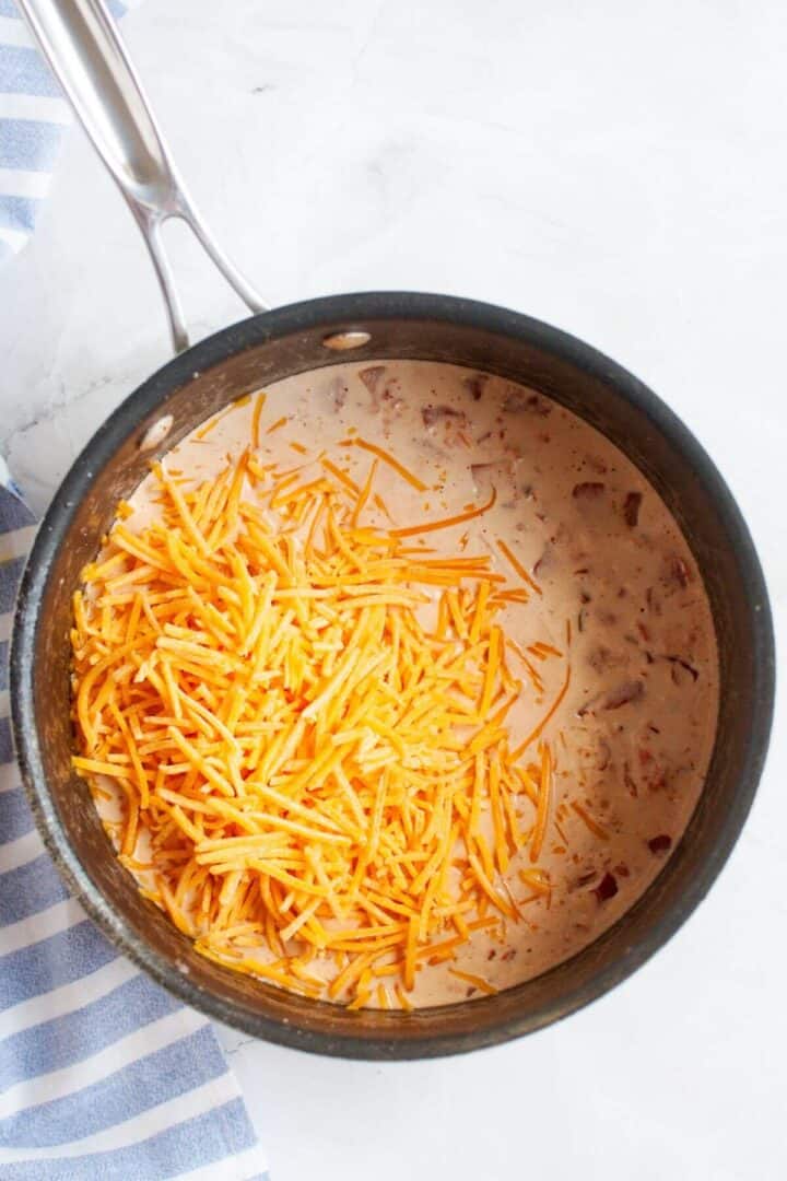 Beef Con Queso Dip | Little Bit Recipes