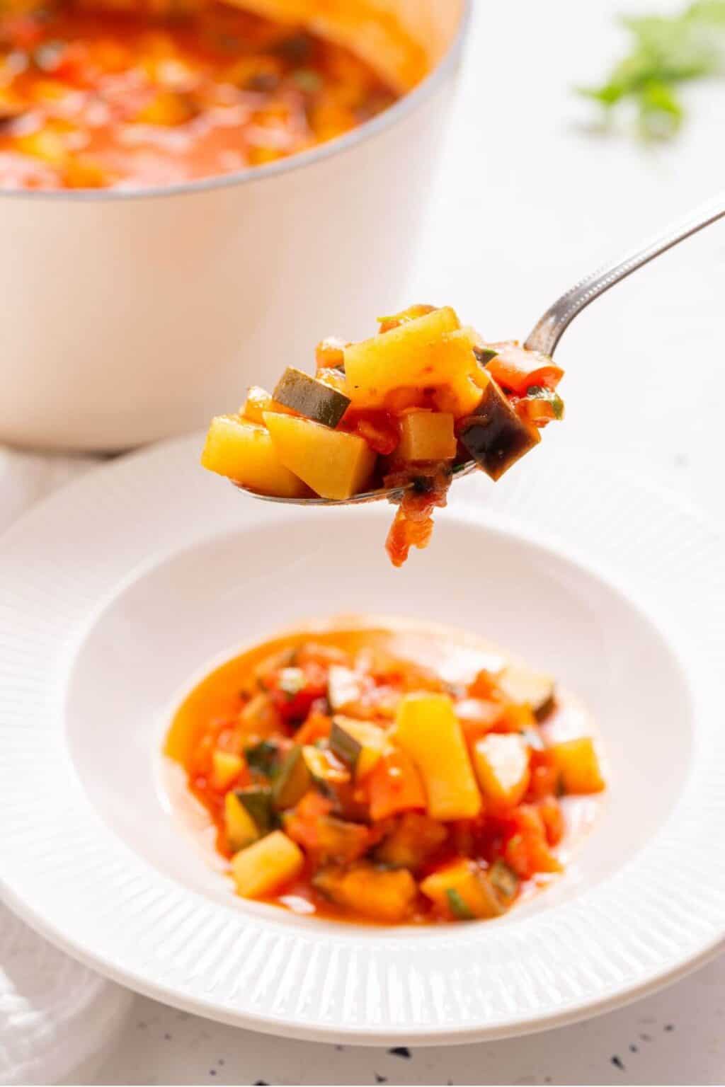 Ciambotta Italian Vegetable Stew | Little Bit Recipes