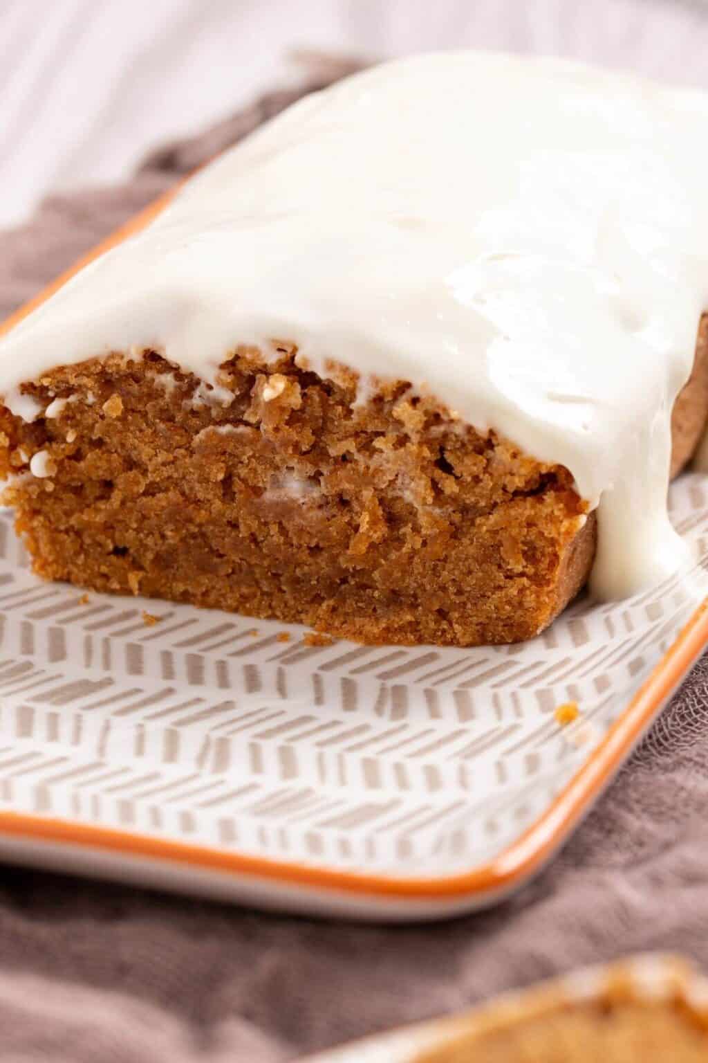 Mini Gingerbread Loaf | Little Bit Recipes